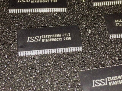 5pc IS42S16320F-7TLI ISSI SDRAM Memory IC 512Mbit Parallel 143 MHz 5.4 ...