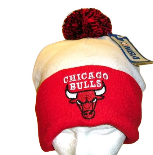 Chicago Bulls Mens Cuffed Cuff Beanie Pom Winter hat Cap White Red ...
