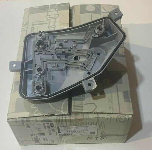GENUINE MERCEDES BENZ W176 A CLASS LH REAR LAMP BULB HOLDER A1768200177 ...