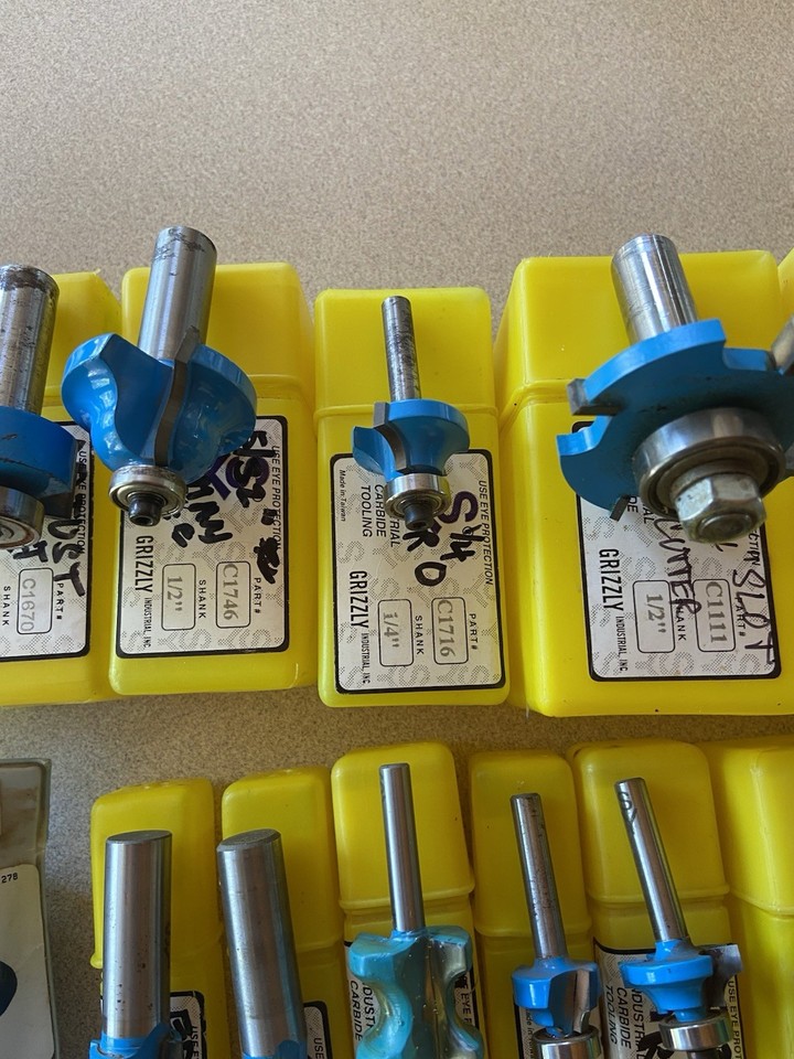 Lot Of 21 1/4" & 1/2" Shank Router Bits Grizzly SY, Bosch, Dewalt.. | eBay