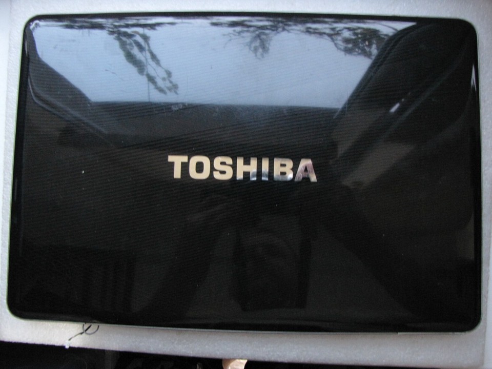 Toshiba Satellite A505 housing top part (rear lid + bezel) (P/N ...