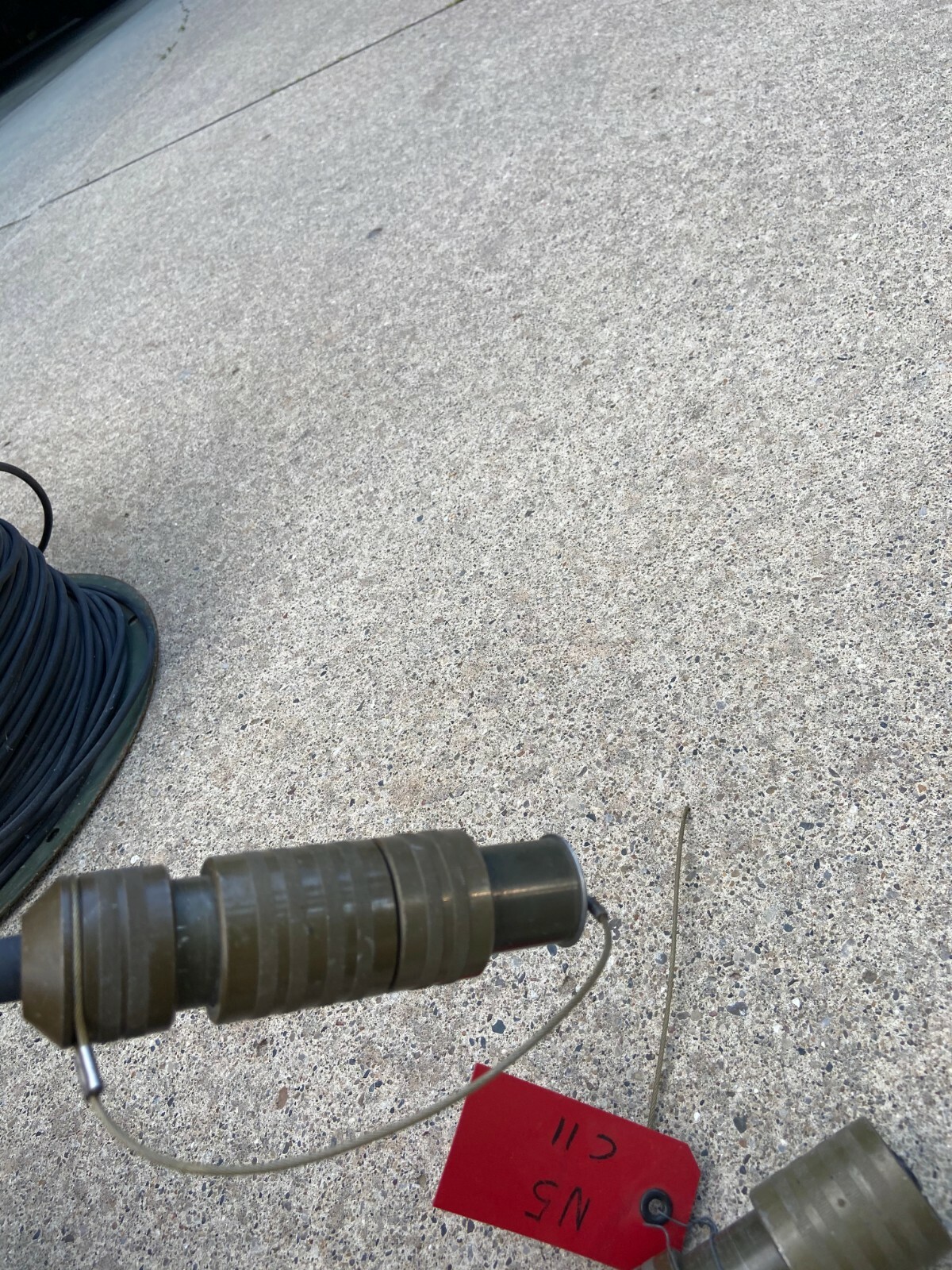 MILITARY GRADE RFO-300 CONNECTOR SPOOL FIBER OPTIC COMMUNICATIONS CABLE ...