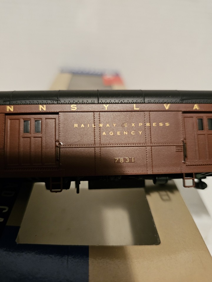 HO Walthers 932-5831 Pennsylvania B60B Baggage Passenger Car PRR | eBay
