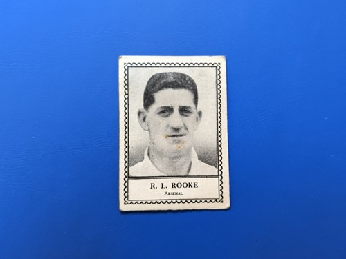 R L Rooke Arsenal Famous Footballers Series Of 50 Barratt & Co LTD ...