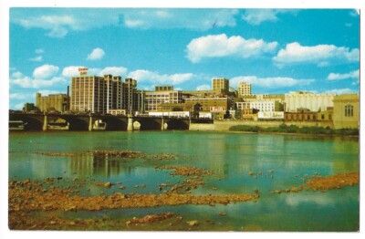 Cedar Rapids Iowa c1950's Quaker Oats company plant and offices, Cedar ...