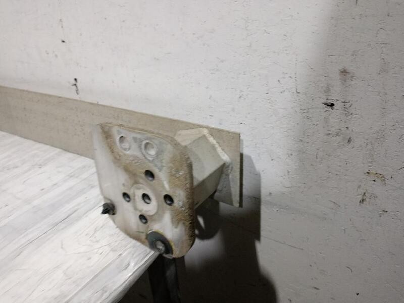 7203N6 5776209 halter mitte stoßfänger stoßstange h. PEUGEOT 308 SPORT ...