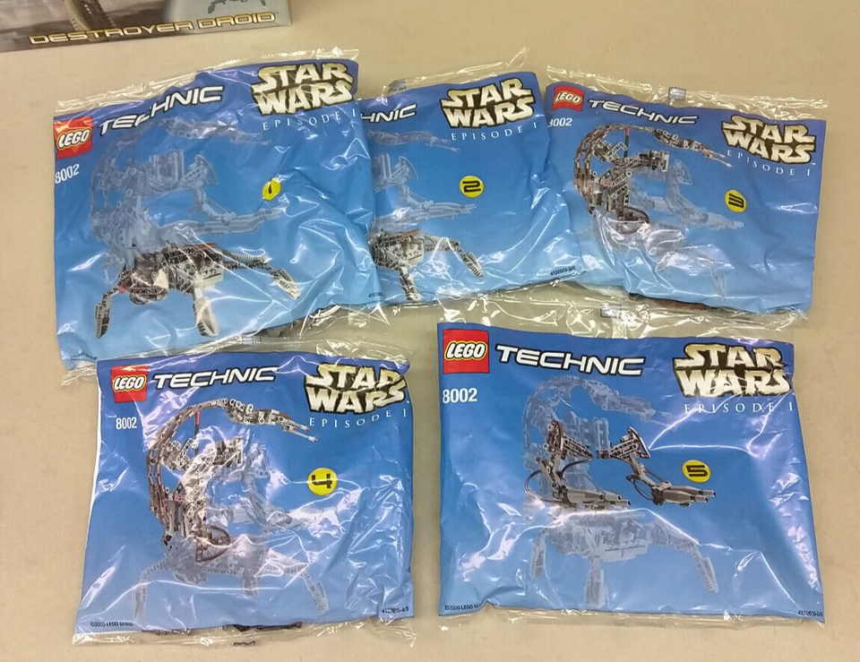 LEGO Star Wars 8002 Destroyer Droid NEW! Works! Droideka Cannons ...