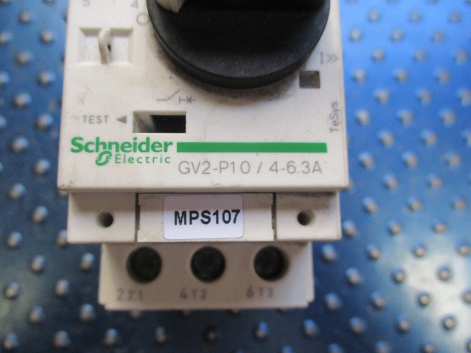 SCHNEIDER ELECTRIC CIRCUIT BREAKER W/ BLOCK GV2GH7 GV2-P10/4-6.3A | eBay