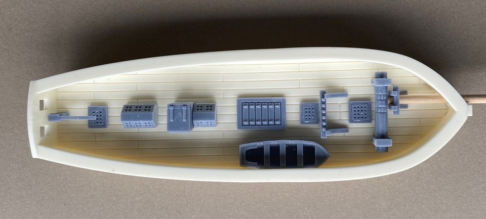 HMS PICKLE 1800 Napoleonic Schooner Plastic Model Kit & Crew ( 1/56 ...