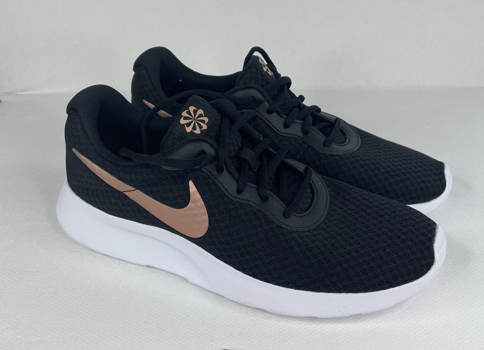 Size 9.5 - Nike Tanjun Black Metallic Red Bronze W for sale online | eBay