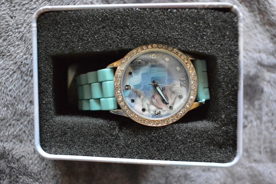 Disney Frozen ELSA Accutime Watch NEW | eBay