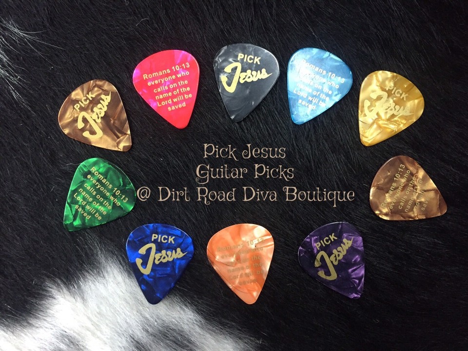 Pick JESUS Guitar Picks - Bible Verse Romans 10:13 - Pack of 10 ...