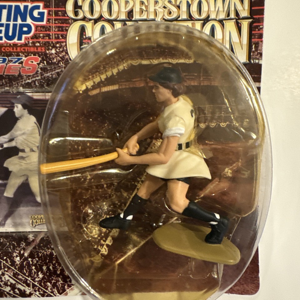 Dottie Kamenshek Starting Lineup 1997 Series Cooperstown Collection | eBay