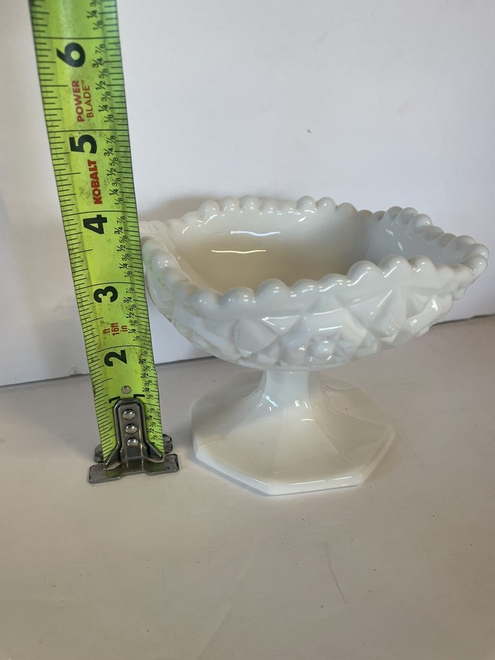 Fostoria Winburn White Milk Glass Footed Compote Candy Jelly Dish Open ...