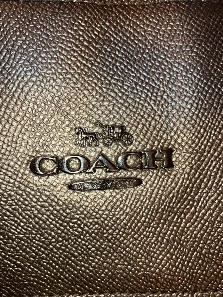 Coach Gallery Gold Pebbled Tote J1966-F87684 Excellent Pre Owned ...