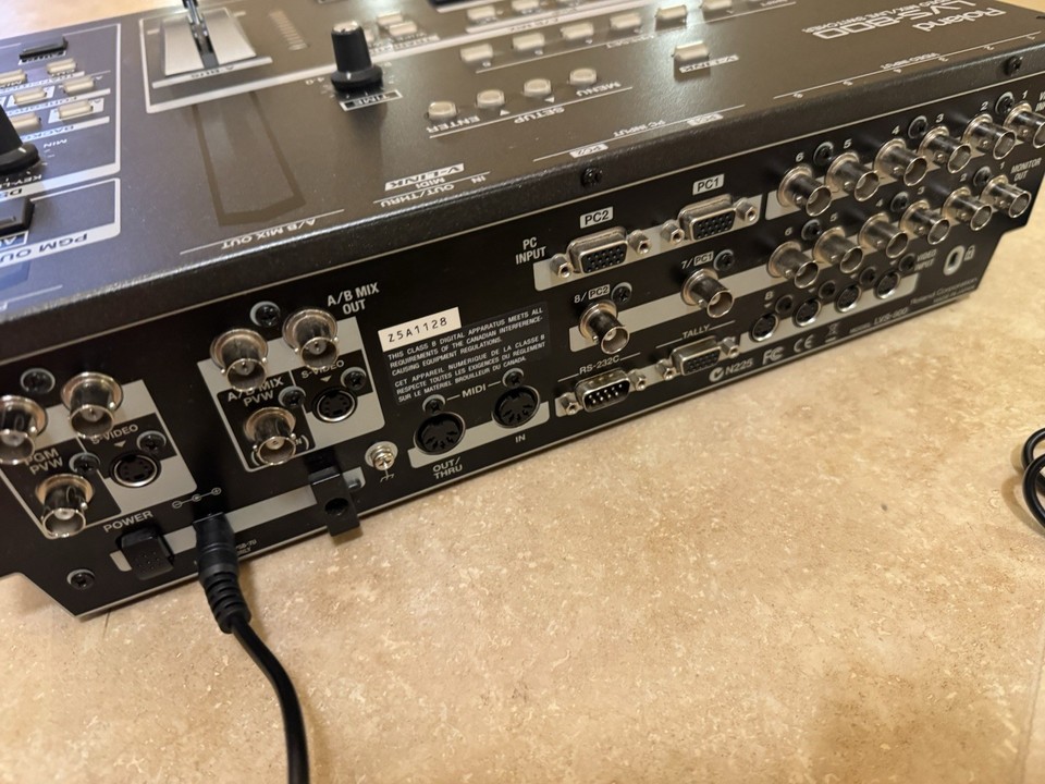 Roland LVS-800 Video Mix / Live Switcher LS800 Equipment Gear Music ...