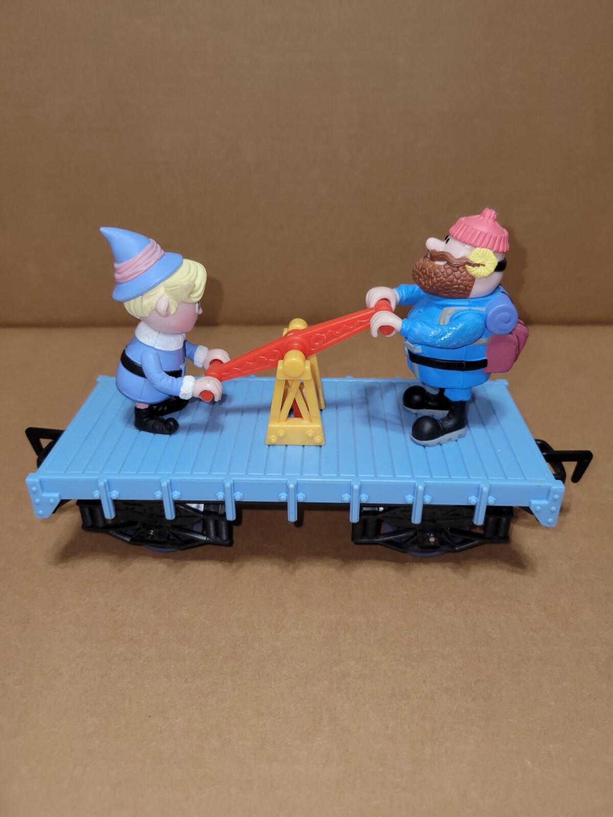 Rudolph’s Red Nose Express Train Set Island of Misfit Toys Handcar | eBay