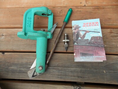 RCBS JR2 RELOADING PRESS W/DIE & BOOK | eBay