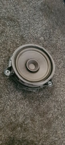 FORD FG FALCON SEDAN LEFT OR RIGHT REAR DOOR STEREO SPEAKER 28W 2008 ...