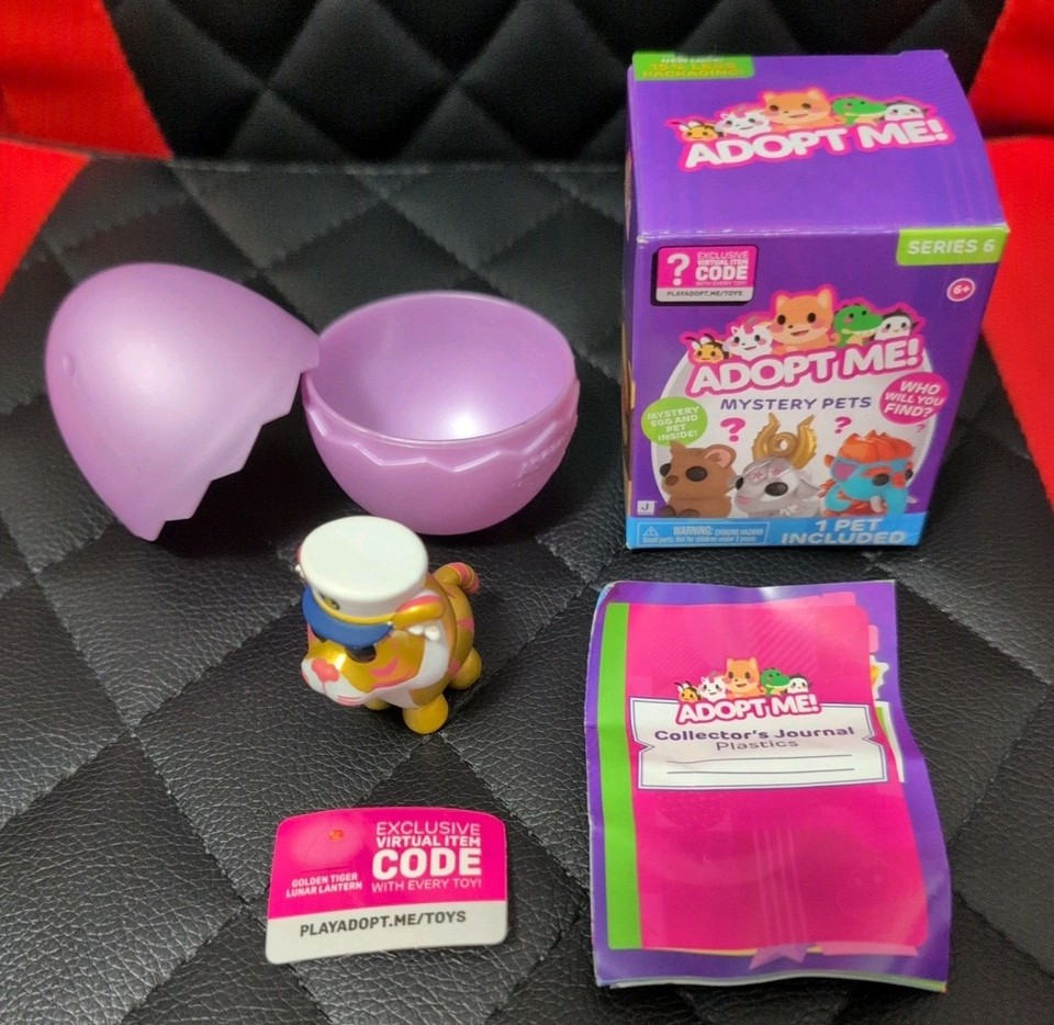 NEW Adopt Me! Series 6 Mystery Egg Lunar Gold Tiger AF2 - #245 figure ...
