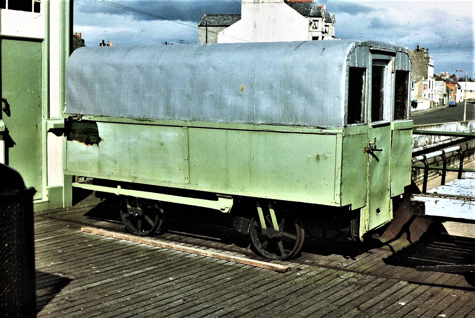 DHMD Marine Drive trams & funiculars & Queens Pier Tram Ramsey sets 6x4 ...