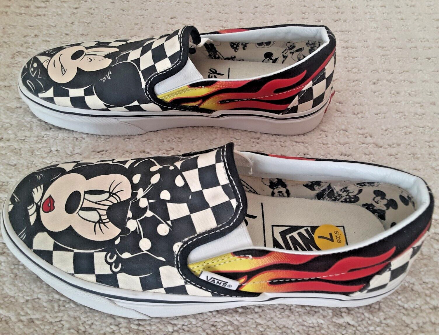 VANS DISNEYX MICKEY MINNIE FLAME CLASSIC SLIP ON SNEA… - Gem