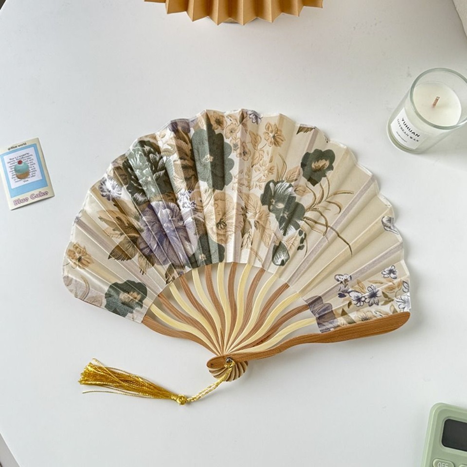 Portable Silk Flower Folding Fan Chinese Style Retro Shell Fan Hand ...