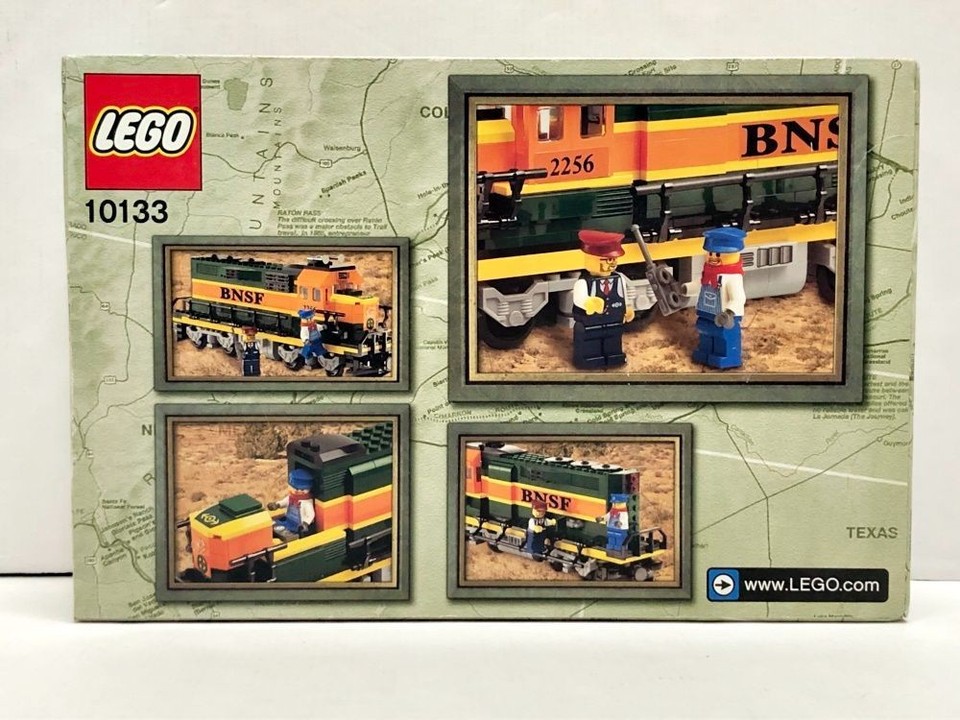LEGO Burlington Northern Santa Fe (BNSF) GP-38 Locomotive 10133 New ...