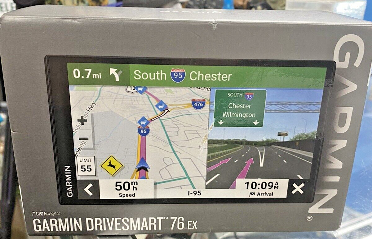 GARMIN DriveSmart 76 Ex 7" GPS Navigator Model AO4158 Bluetooth WiFi NOB