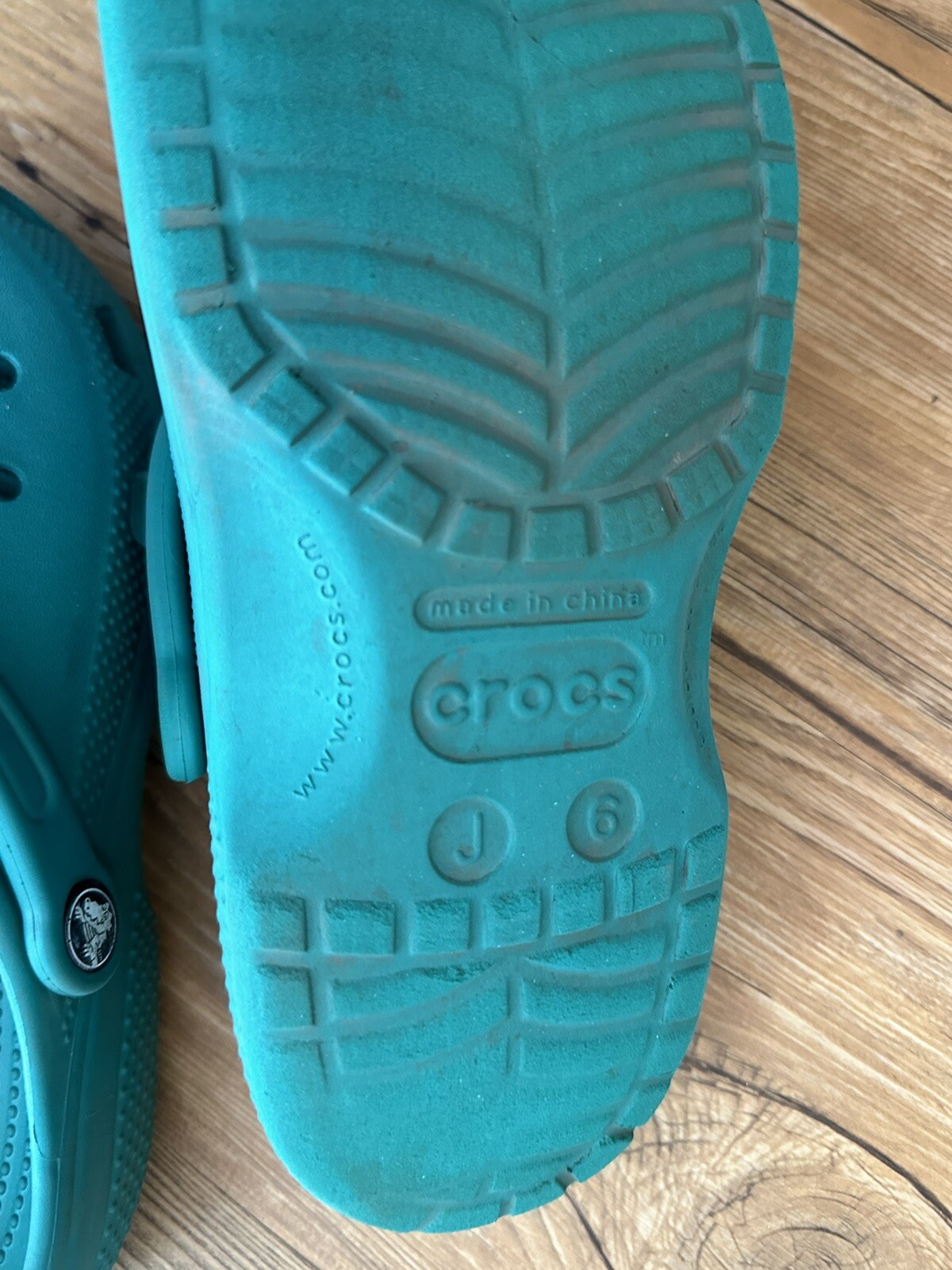Crocs Classic Shoe Clog Kelly Green Size Unisex Size J6 | eBay