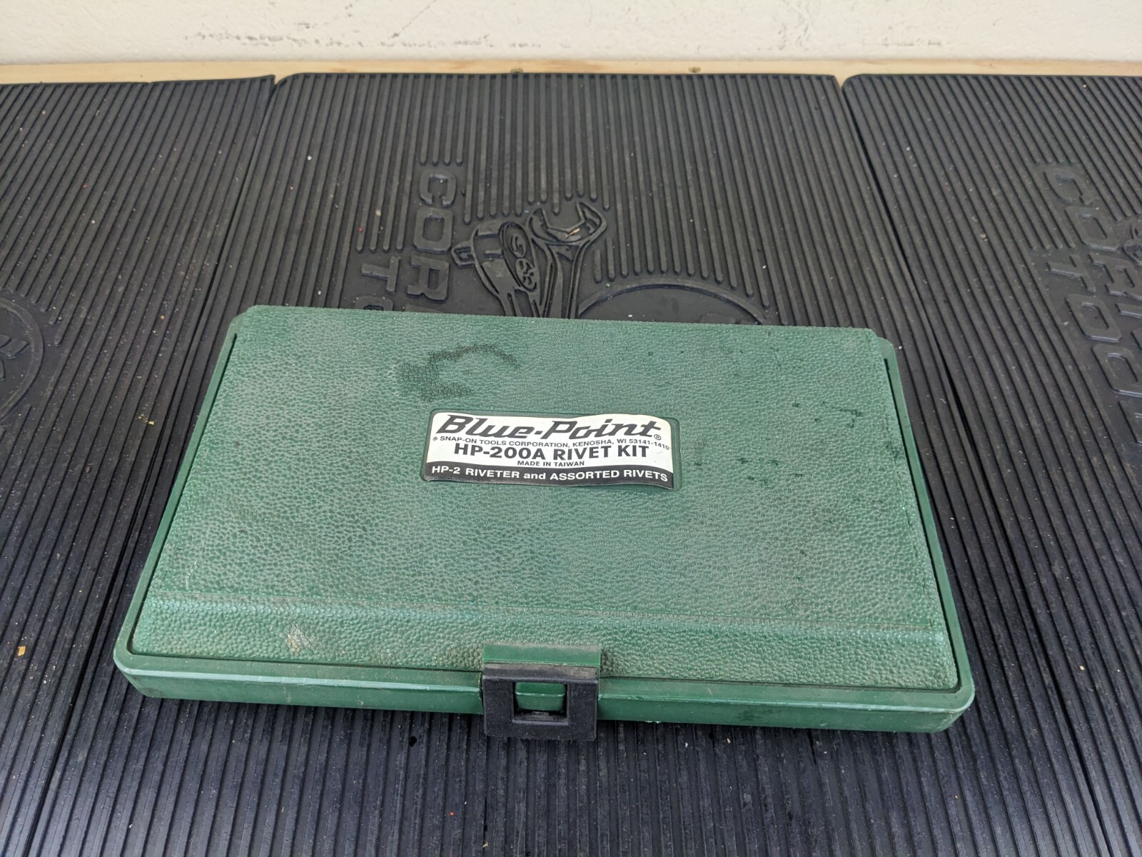 Blue Point HP200A Rivet Kit Snap-on Tools With Assorted Rivets for sale ...