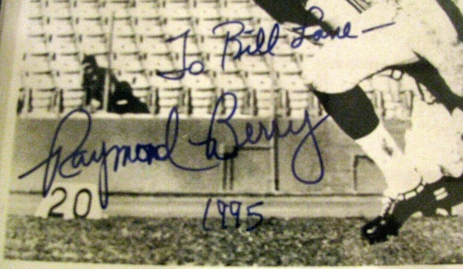 RAYMOND BERRY Autographed Photo Baltimore Colts WR Hall of Fame FREE ...