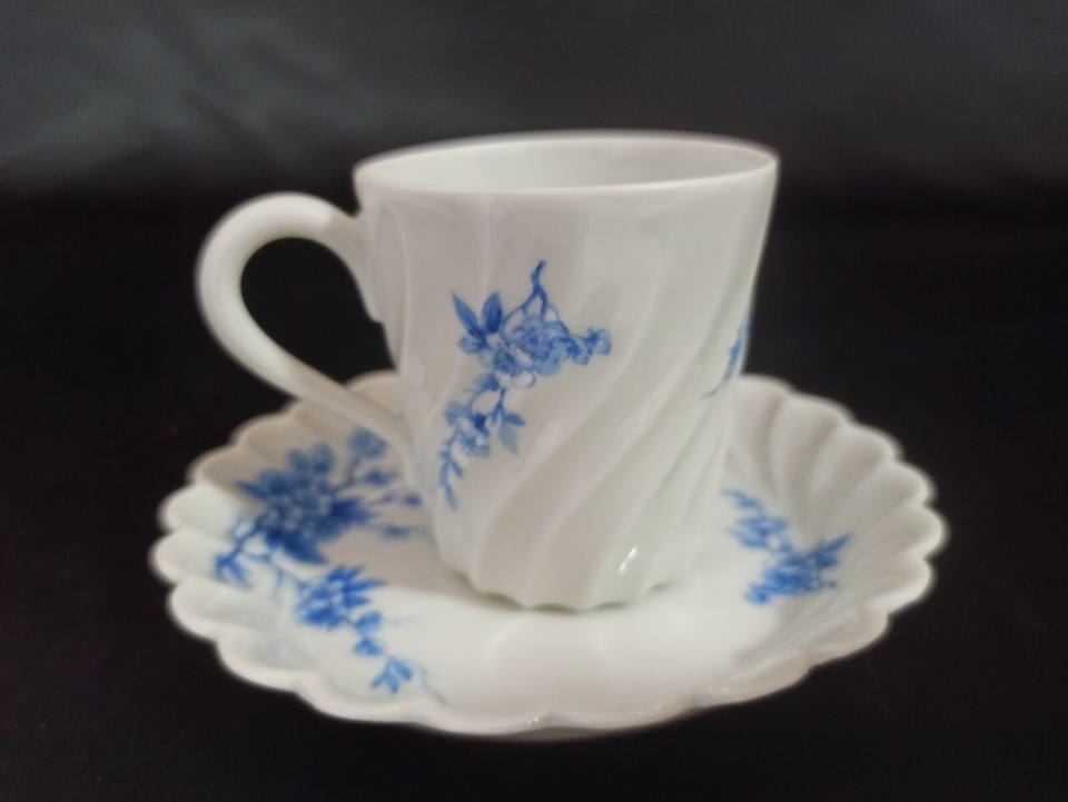 Moka Cup / Coffee in Limoges Porcelain Haviland Model TORS Blue Flowers ...