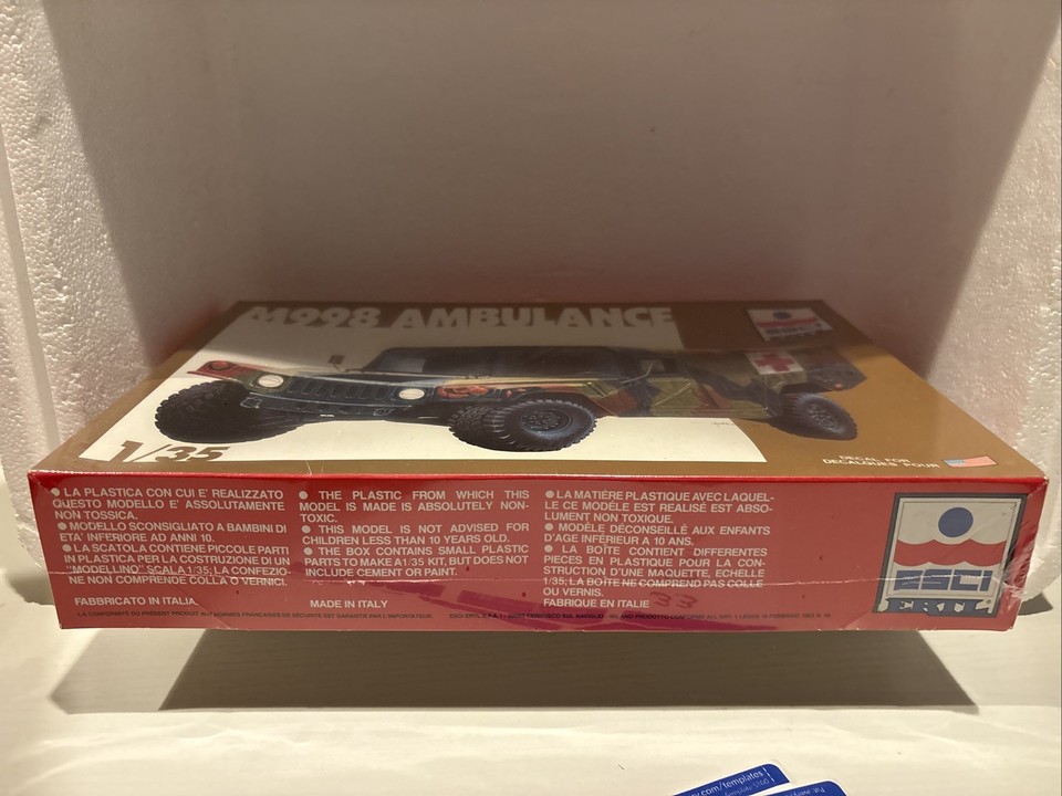 ESCI M998 Ambulance Model Kit 5032 1/35 Scale ERTL Made in Italy Sealed ...