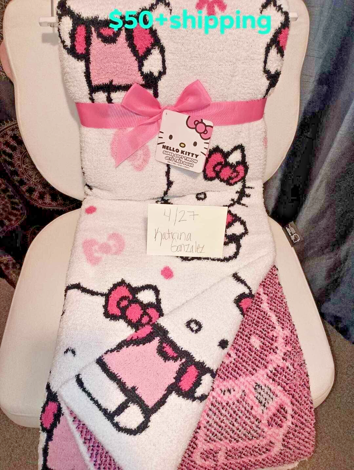 hello kitty daisy sephora reversible throw | eBay