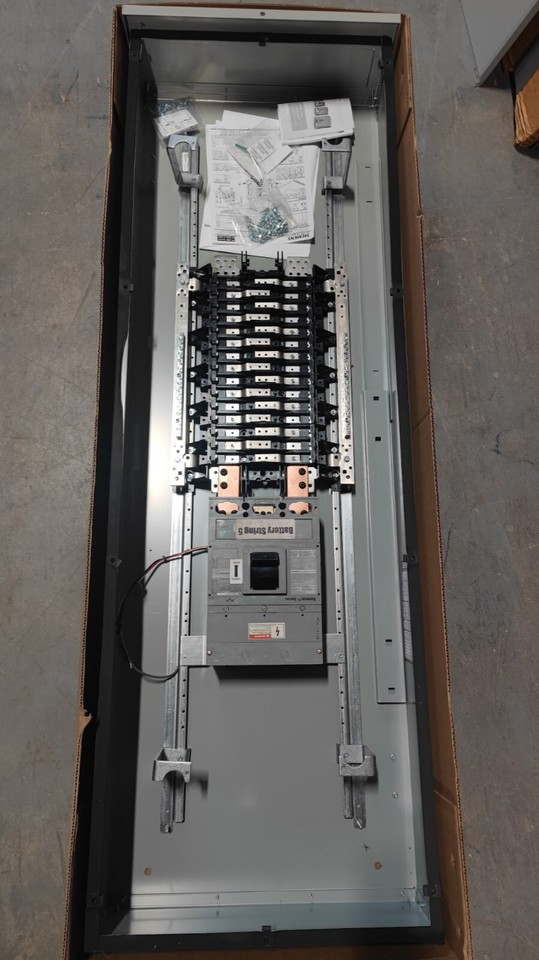 SIEMENS 400 AMP PANELBOARD 240 120 MLO 1PH/W 30 Cir w/ USED MAIN NEMA ...