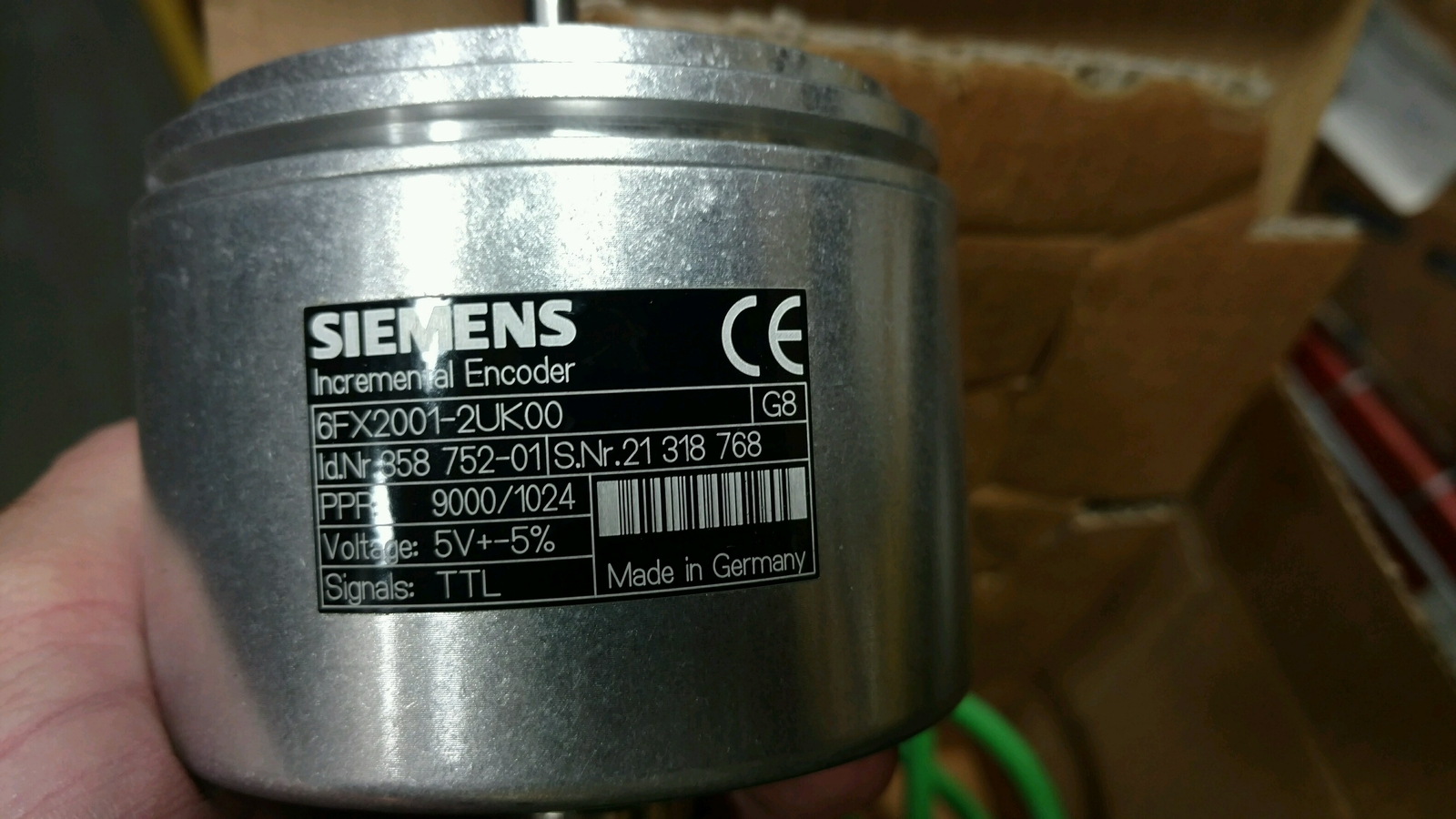 Siemens 6FX2001-2UK00 Incremental Encoder Synchro Flange PPR 9000 / ...