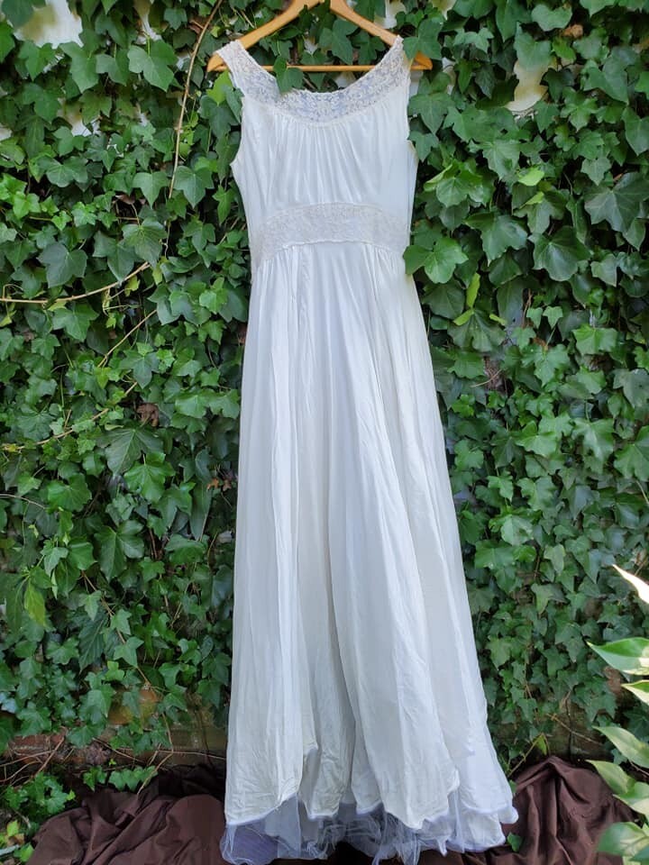 Vintage Wedding dress 1960's Cottagecore Fairy Inspir… - Gem