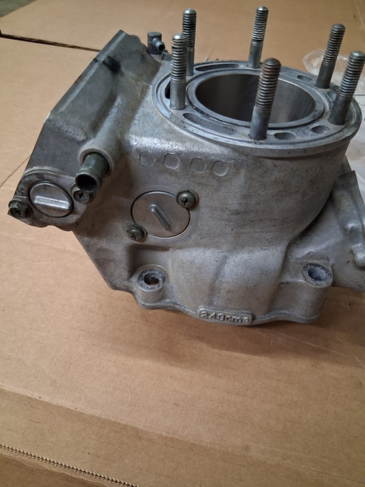 1996 - 2000 Suzuki RM250 OEM Cylinder Jug Engine Top End (shelf B) | eBay