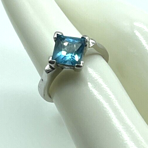 Ring 925 Silver w/offset Square Blue Crystal. Size 6 | eBay