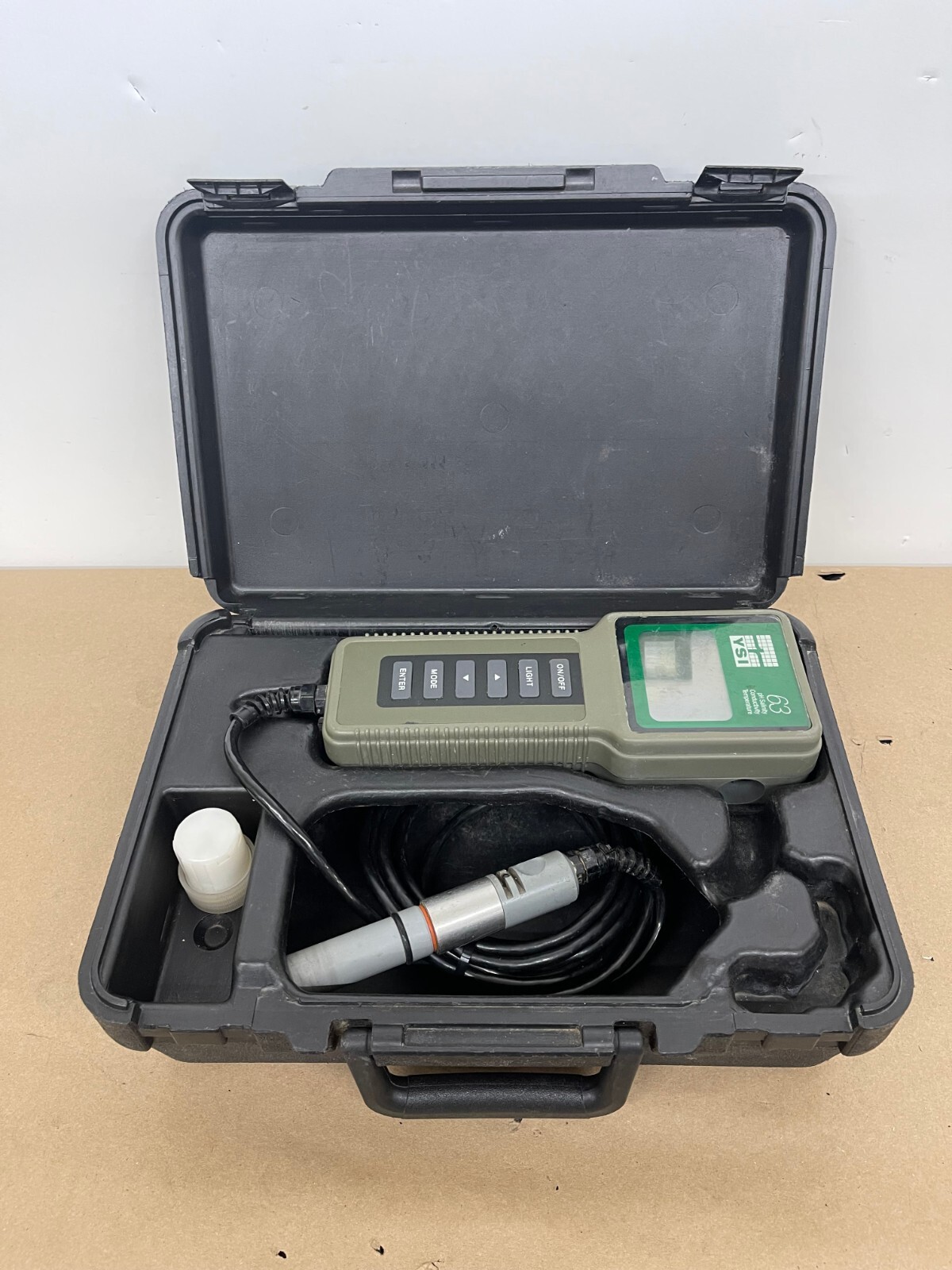 YSI 63 Handheld pH, Conductivity, Salinity and Temperature System W ...