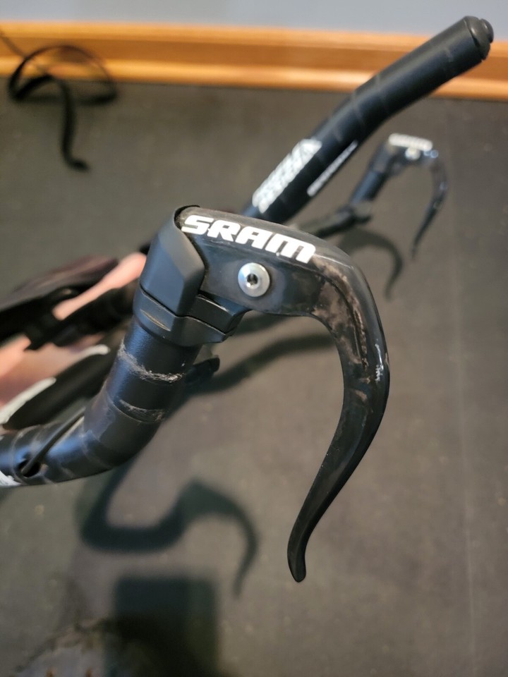 NEW Fuji D6 Carbon Fiber Frameset 58cm Sram Red AXS Zipp firecrest 808 ...