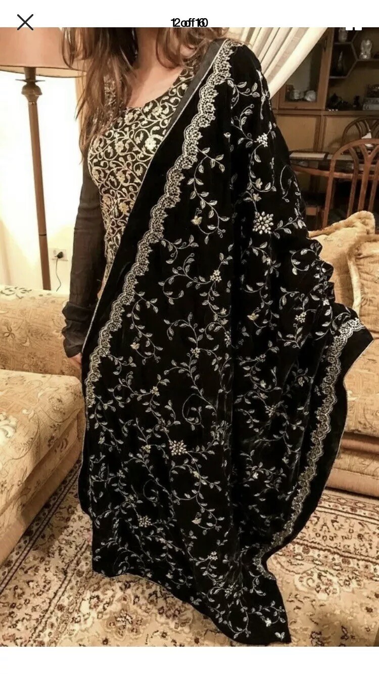 Velvet Shawl Designer Embroidered Collection 2026 Pakistani Heavy ...