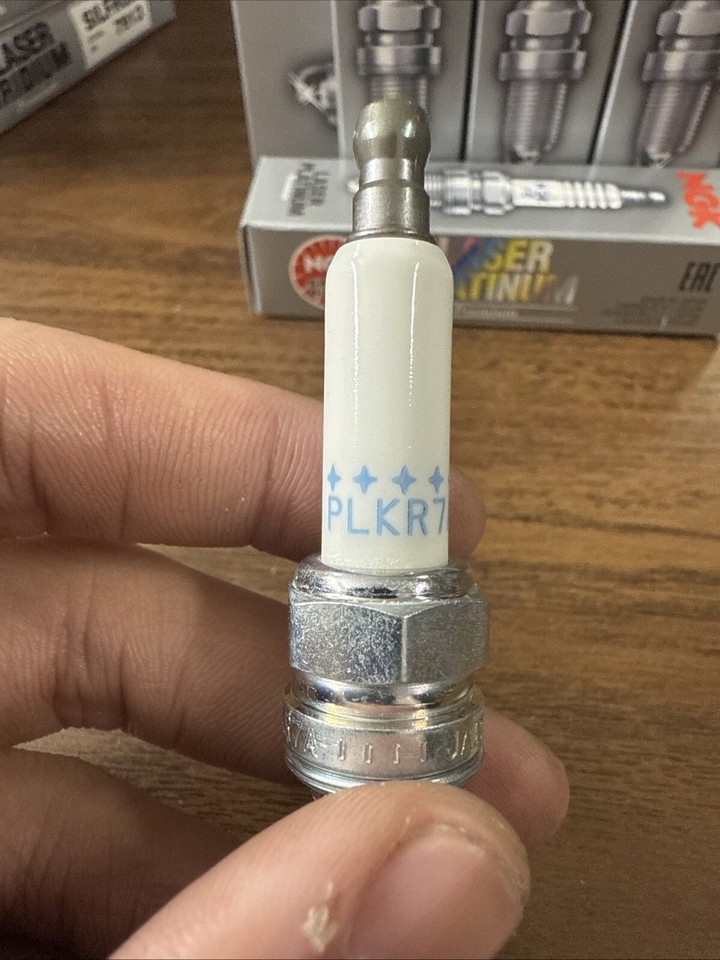 4-Pack of REAL Genuine NGK 4288 Laser Platinum Premium Spark Plugs ...