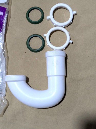 Everbilt J-Bend 1 1/2 Inch White Plastic P-Trap With Washers Bath ...