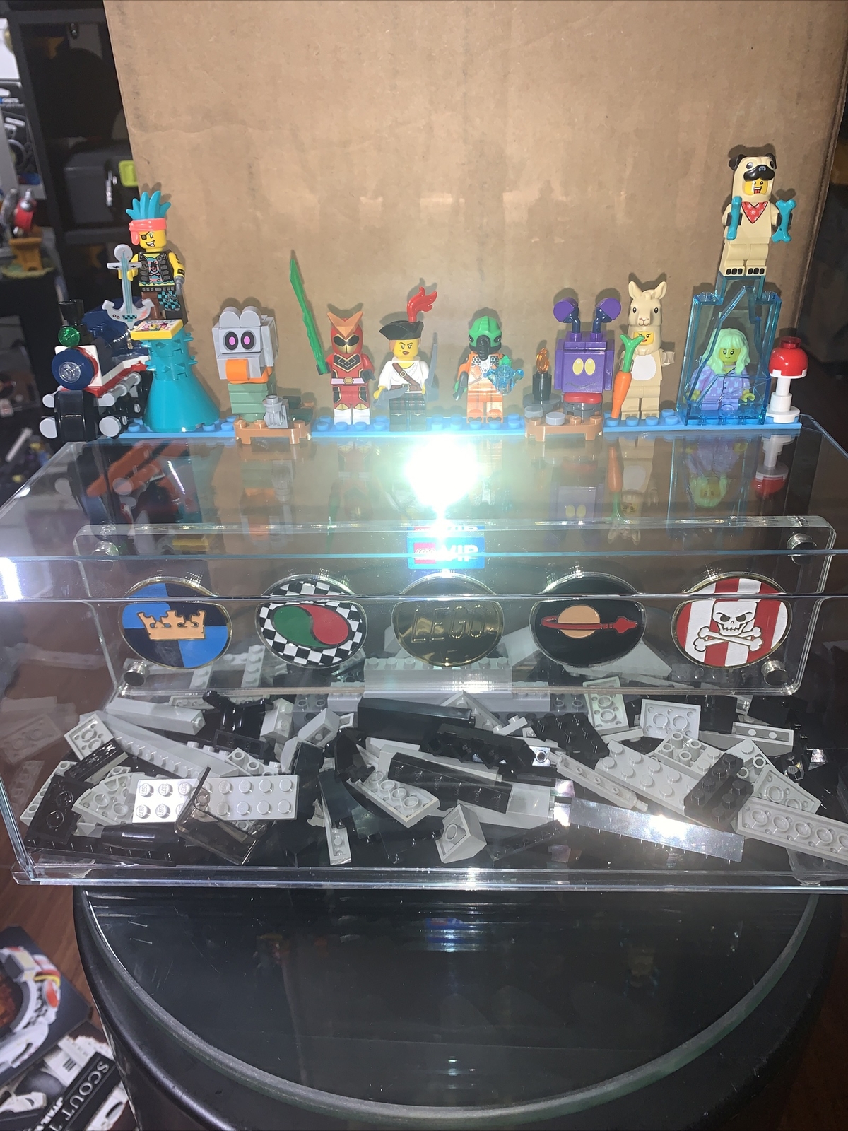 DISPLAY LEGO VIP Complete COLLECTOR COIN Set of 5 Coins In Case With ...