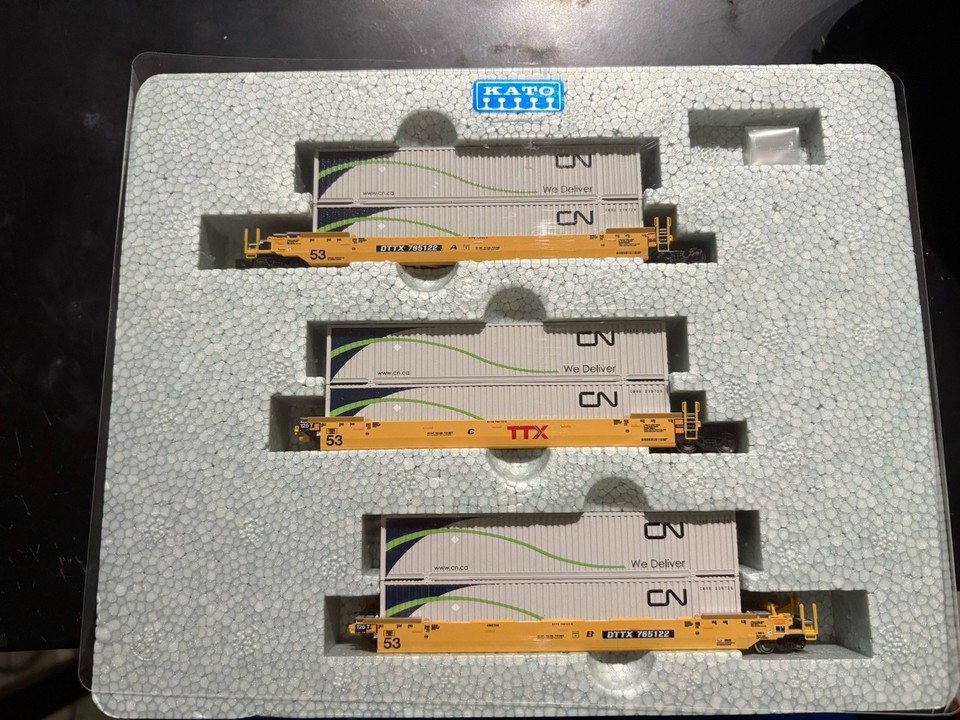 Kato N Scale Gunderson MAXI-IV TTX Double Stack Car 3 Unit Set | eBay
