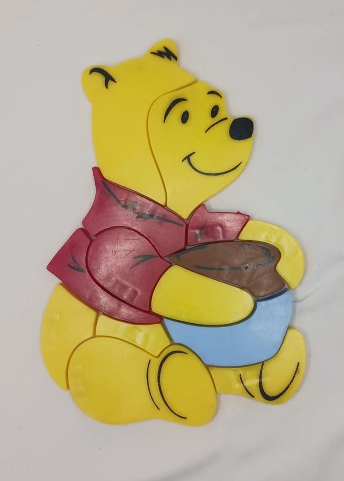VINTAGE 1960s PUZZLE Winnie The Pooh Magnetic Plastic 3D Lenticular Toy ...