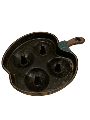 Vintage Cast Iron Apple Shaped Apple Baker Baking Pan Skillet Bakeware ...