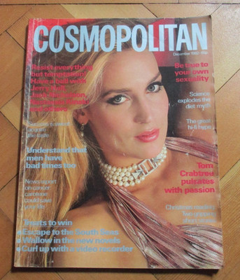 UK Cosmopolitan Mag December 1982 ~ Jerry Hall by James Wedge | eBay UK